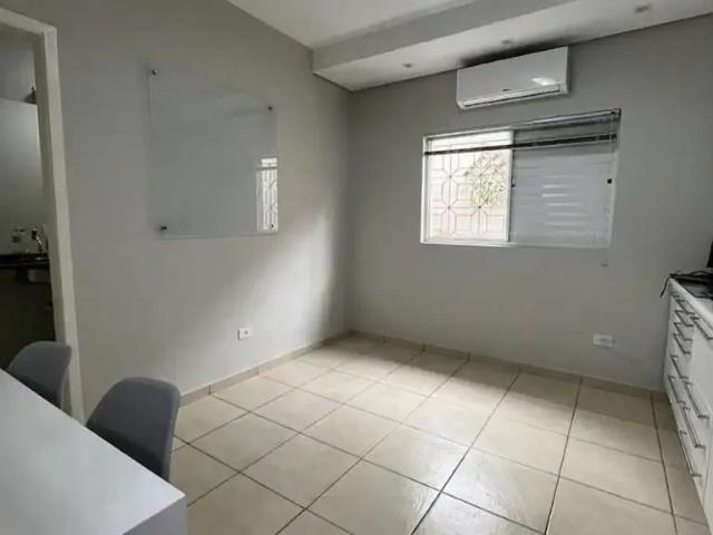 Conj. Comercial / Sala para Locação em Indaiatuba/SP Centro