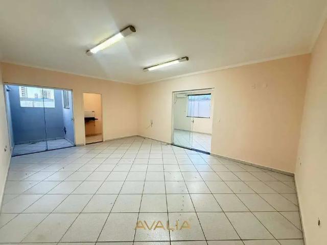 Conj. Comercial / Sala para Locação em Indaiatuba/SP Centro