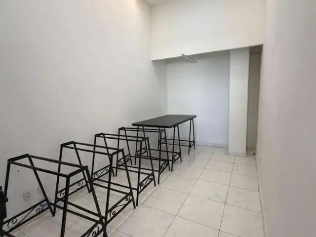 Conj. Comercial / Sala para Locação em Indaiatuba/SP Centro