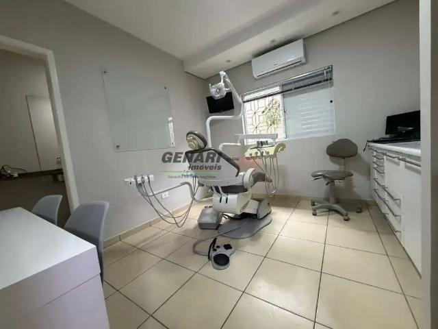 Conj. Comercial / Sala para Locação em Indaiatuba/SP Centro
