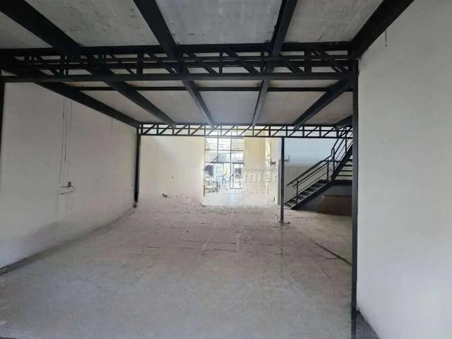 Conj. Comercial / Sala para Locação em Indaiatuba/SP Centro