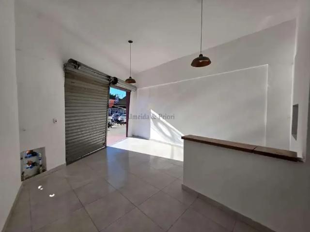 Conj. Comercial / Sala para Locação em Indaiatuba/SP Jardim Califórnia