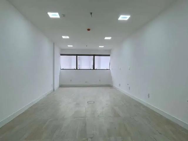 Conj. Comercial / Sala para Locação em Juiz de Fora/MG Centro
