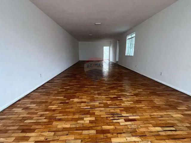Conj. Comercial / Sala para Locação em Juiz de Fora/MG Centro