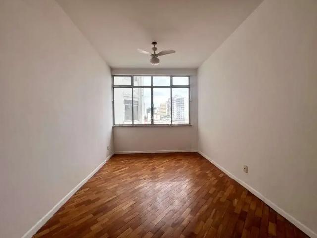 Conj. Comercial / Sala para Locação em Juiz de Fora/MG Centro