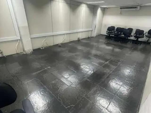 Conj. Comercial / Sala para Locação em Juiz de Fora/MG Fábrica