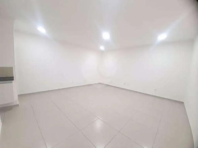 Conj. Comercial / Sala para Locação em Jundiaí/SP Vila Vianelo