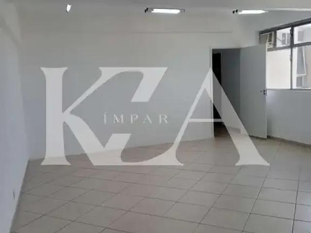 Conj. Comercial / Sala para Locação em Jundiaí/SP Centro