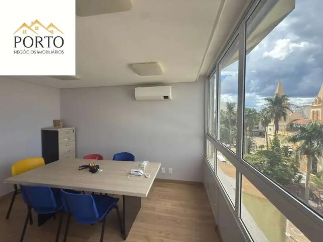 Conj. Comercial / Sala para Locação em Jundiaí/SP Centro