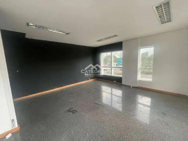 Conj. Comercial / Sala para Locação em Jundiaí/SP Centro