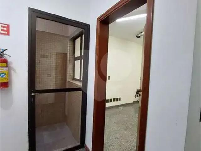 Conj. Comercial / Sala para Locação em Jundiaí/SP Centro