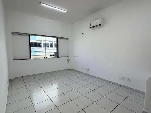 Conj. Comercial / Sala para Locação em Jundiaí/SP Centro