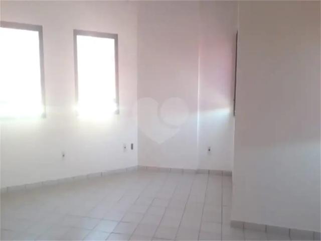 Conj. Comercial / Sala para Locação em Jundiaí/SP Centro