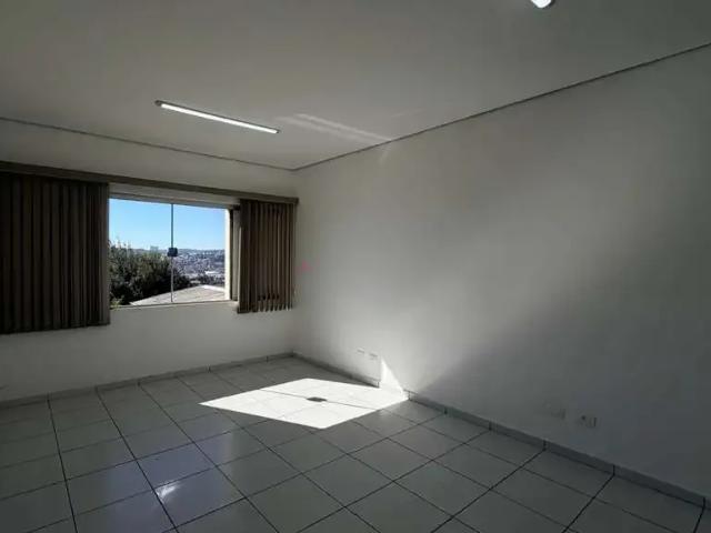 Conj. Comercial / Sala para Locação em Jundiaí/SP Centro