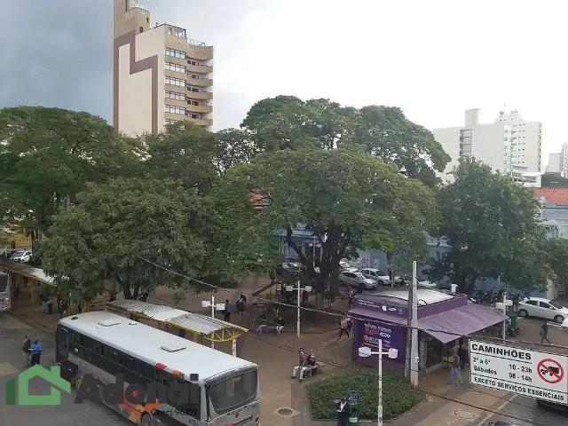 Conj. Comercial / Sala para Locação em Jundiaí/SP Centro
