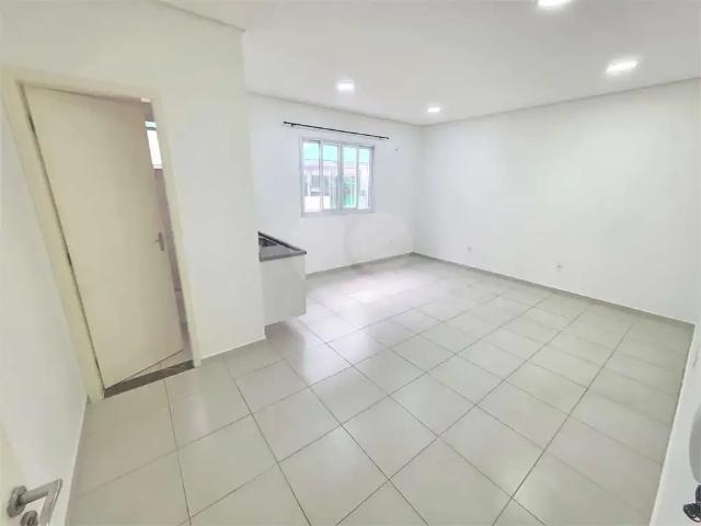 Conj. Comercial / Sala para Locação em Jundiaí/SP Centro