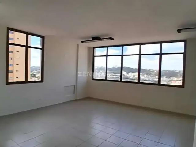 Conj. Comercial / Sala para Locação em Jundiaí/SP Centro
