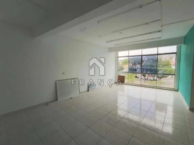 Conj. Comercial / Sala para Locação em Jacareí/SP Centro