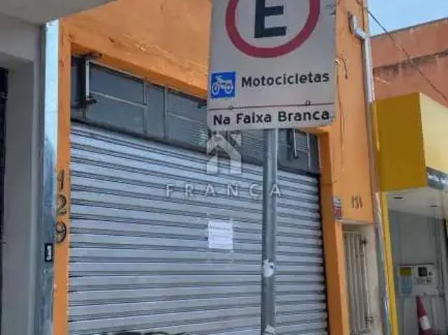 Conj. Comercial / Sala para Locação em Jacareí/SP Centro