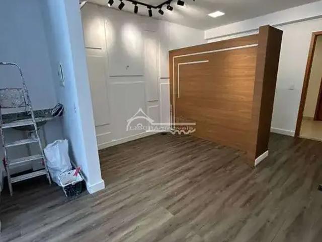 Conj. Comercial / Sala para Locação em Jacareí/SP Centro