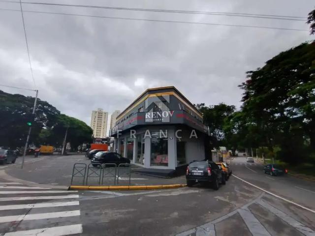 Conj. Comercial / Sala para Locação em Jacareí/SP Centro