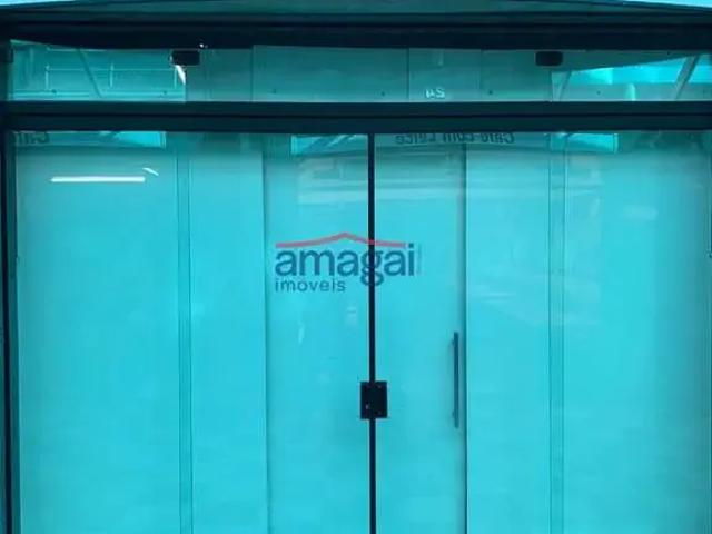 Conj. Comercial / Sala para Locação em Jacareí/SP Centro