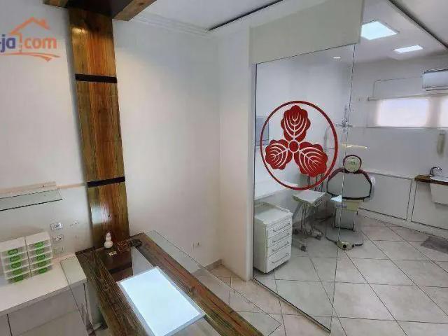 Conj. Comercial / Sala para Locação em Jacareí/SP Centro