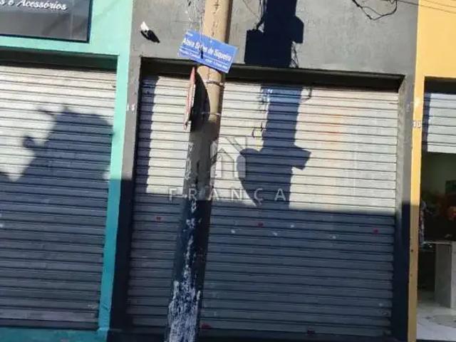Conj. Comercial / Sala para Locação em Jacareí/SP Centro
