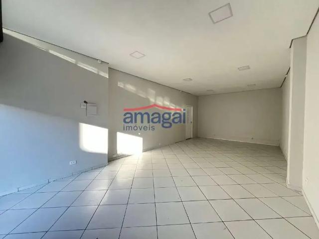 Conj. Comercial / Sala para Locação em Jacareí/SP Centro