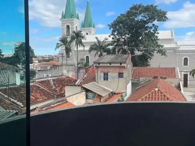 Conj. Comercial / Sala para Locação em Jacareí/SP Centro