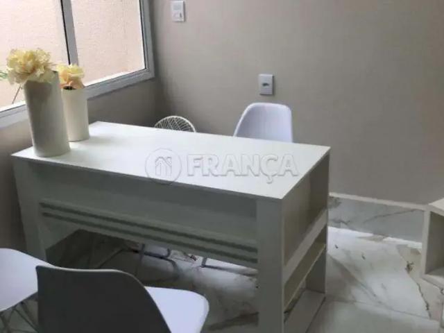 Conj. Comercial / Sala para Locação em Jacareí/SP Centro
