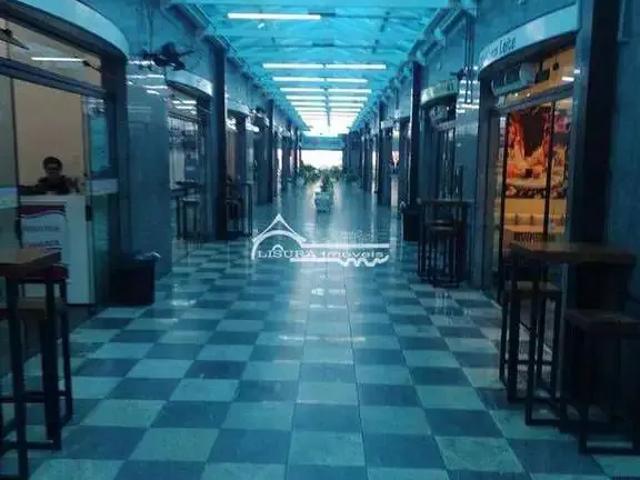 Conj. Comercial / Sala para Locação em Jacareí/SP Centro