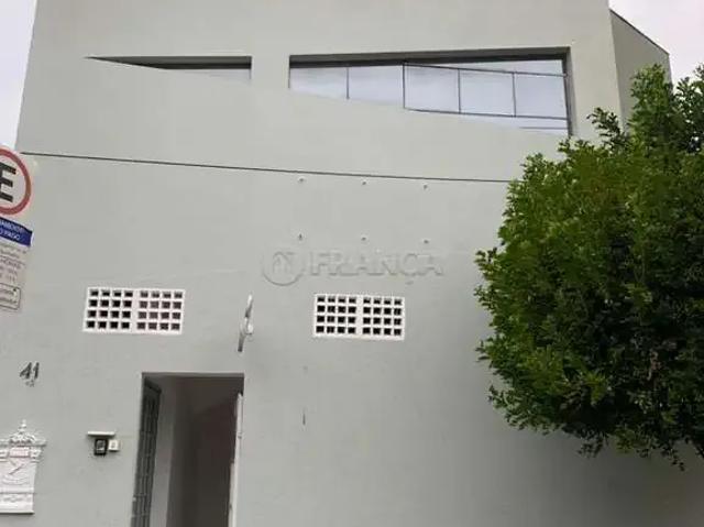 Conj. Comercial / Sala para Locação em Jacareí/SP Centro