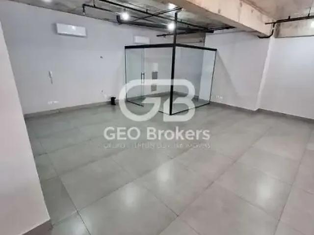 Conj. Comercial / Sala para Locação em Jacareí/SP Centro