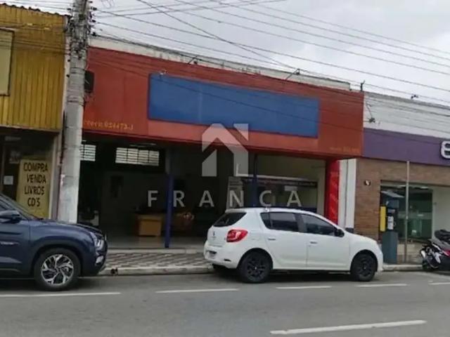 Conj. Comercial / Sala para Locação em Jacareí/SP Centro