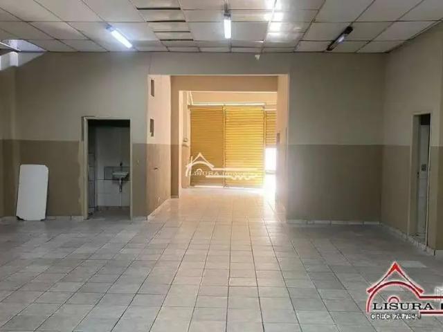 Conj. Comercial / Sala para Locação em Jacareí/SP Centro