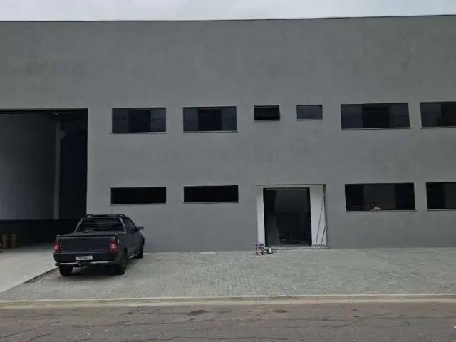 Conj. Comercial / Sala para Locação em Jacareí/SP Jardim Califórnia