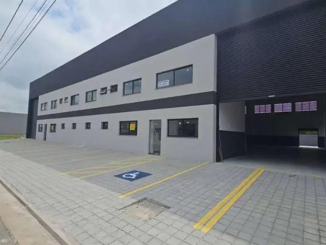 Conj. Comercial / Sala para Locação em Jacareí/SP Jardim Califórnia