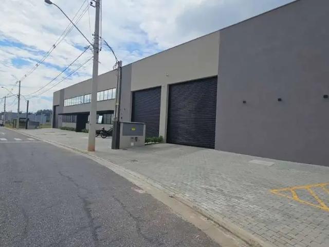 Conj. Comercial / Sala para Locação em Jacareí/SP Jardim Califórnia