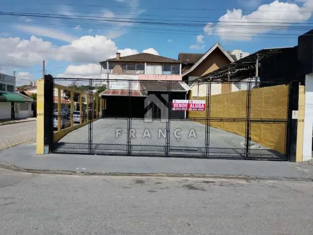 Conj. Comercial / Sala para Locação em Jacareí/SP Jardim Califórnia