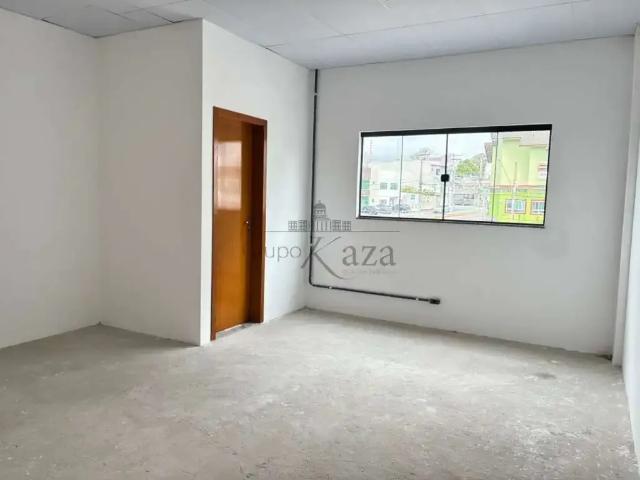 Conj. Comercial / Sala para Locação em Jacareí/SP Jardim Califórnia