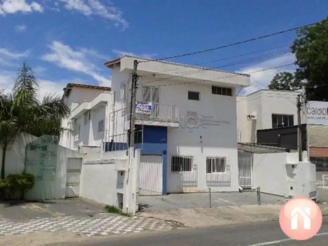 Conj. Comercial / Sala para Locação em Jacareí/SP Jardim Leonídia