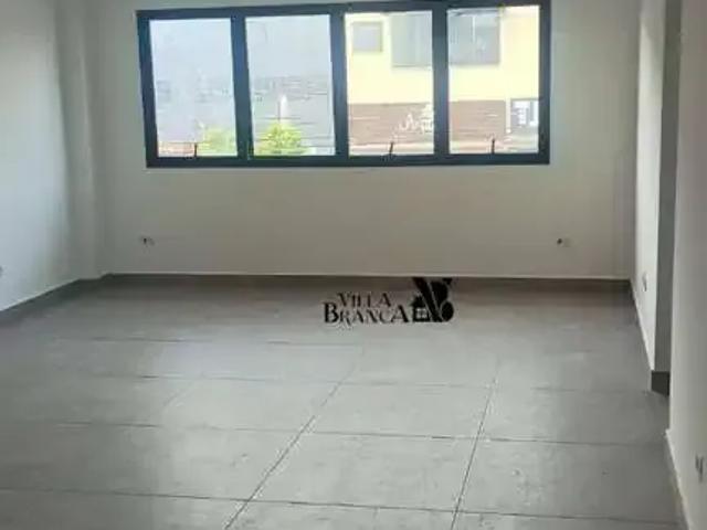 Conj. Comercial / Sala para Locação em Jacareí/SP Loteamento Villa Branca