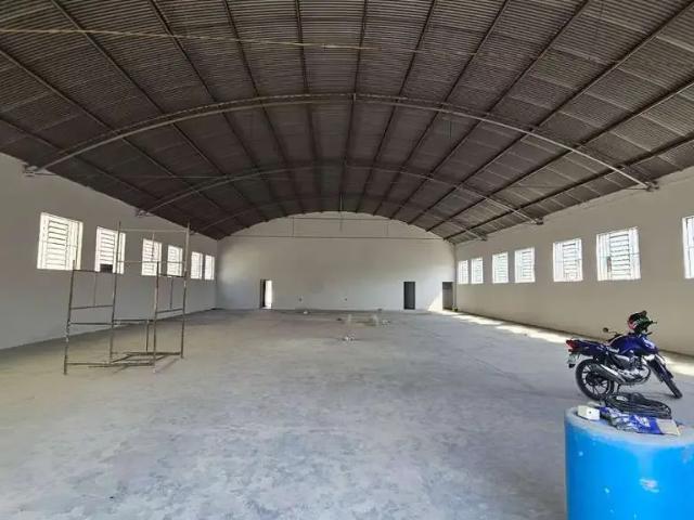 Conj. Comercial / Sala para Locação em Jacareí/SP Parque Meia Lua