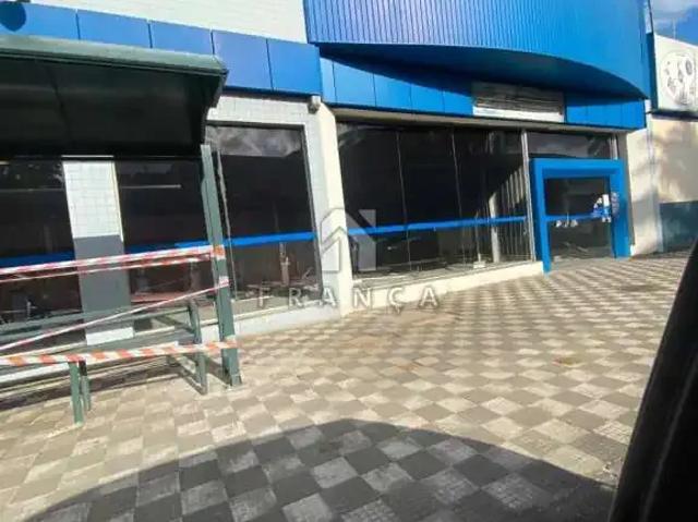 Conj. Comercial / Sala para Locação em Jacareí/SP São João