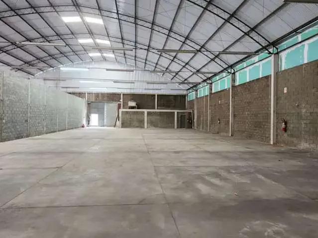 Conj. Comercial / Sala para Locação em Jandira/SP Jardim Alvorada