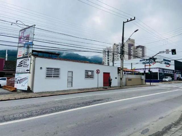 Conj. Comercial / Sala para Locação em Jaraguá do Sul/SC Vila Lalau