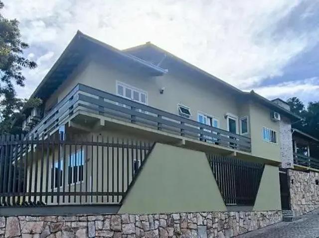 Conj. Comercial / Sala para Locação em Joinville/SC Nova Brasília