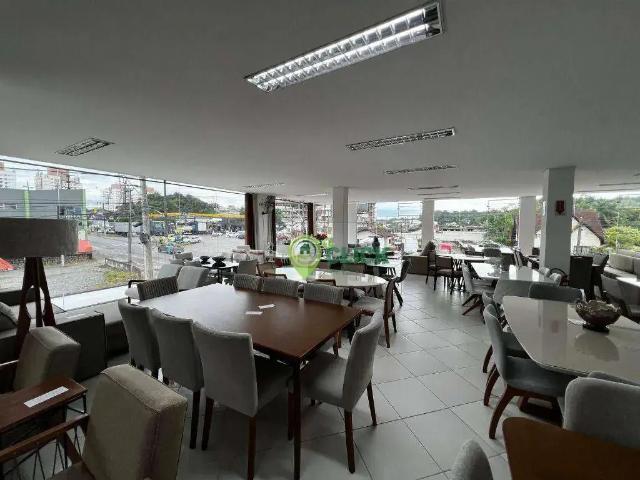 Conj. Comercial / Sala para Locação em Joinville/SC Atiradores