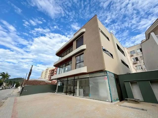 Conj. Comercial / Sala para Locação em Joinville/SC América